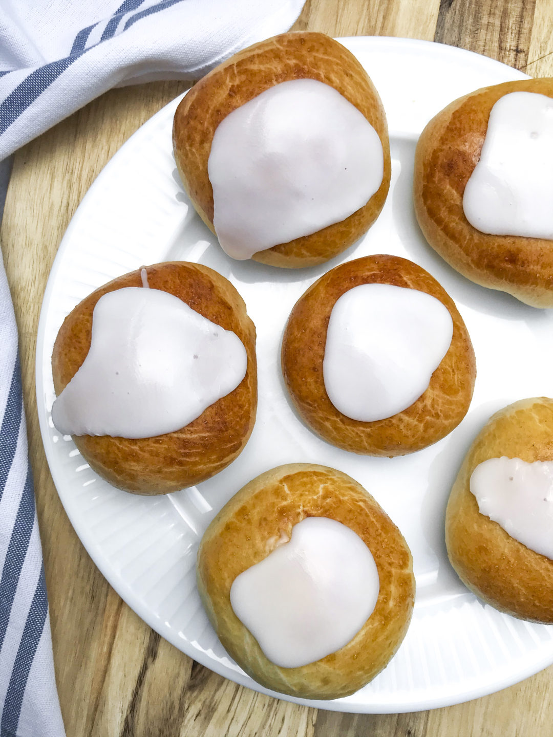 Fastelavnsboller med vaniljecreme – Christinas Køkken